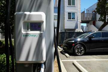San Francisco selects first neighborhoods for curbside EV charging