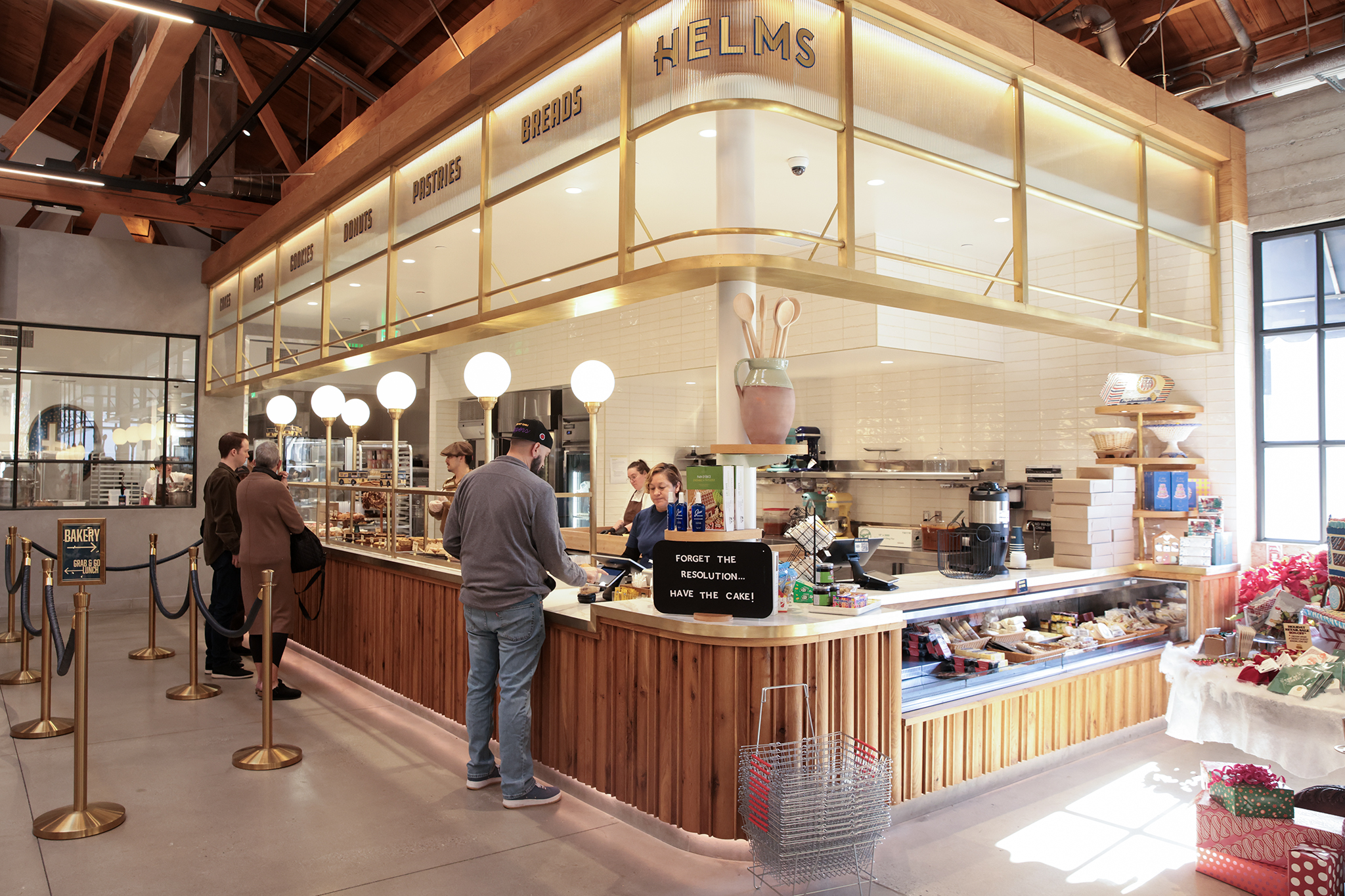 An iconic LA bakery to shutter after only a year reopened