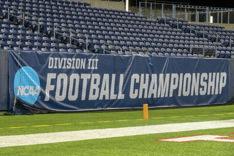How many Texans are on the two teams in the Stagg Bowl?