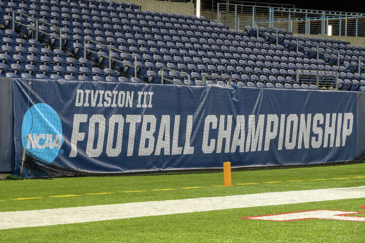 How many Texans are on the two teams in the Stagg Bowl?