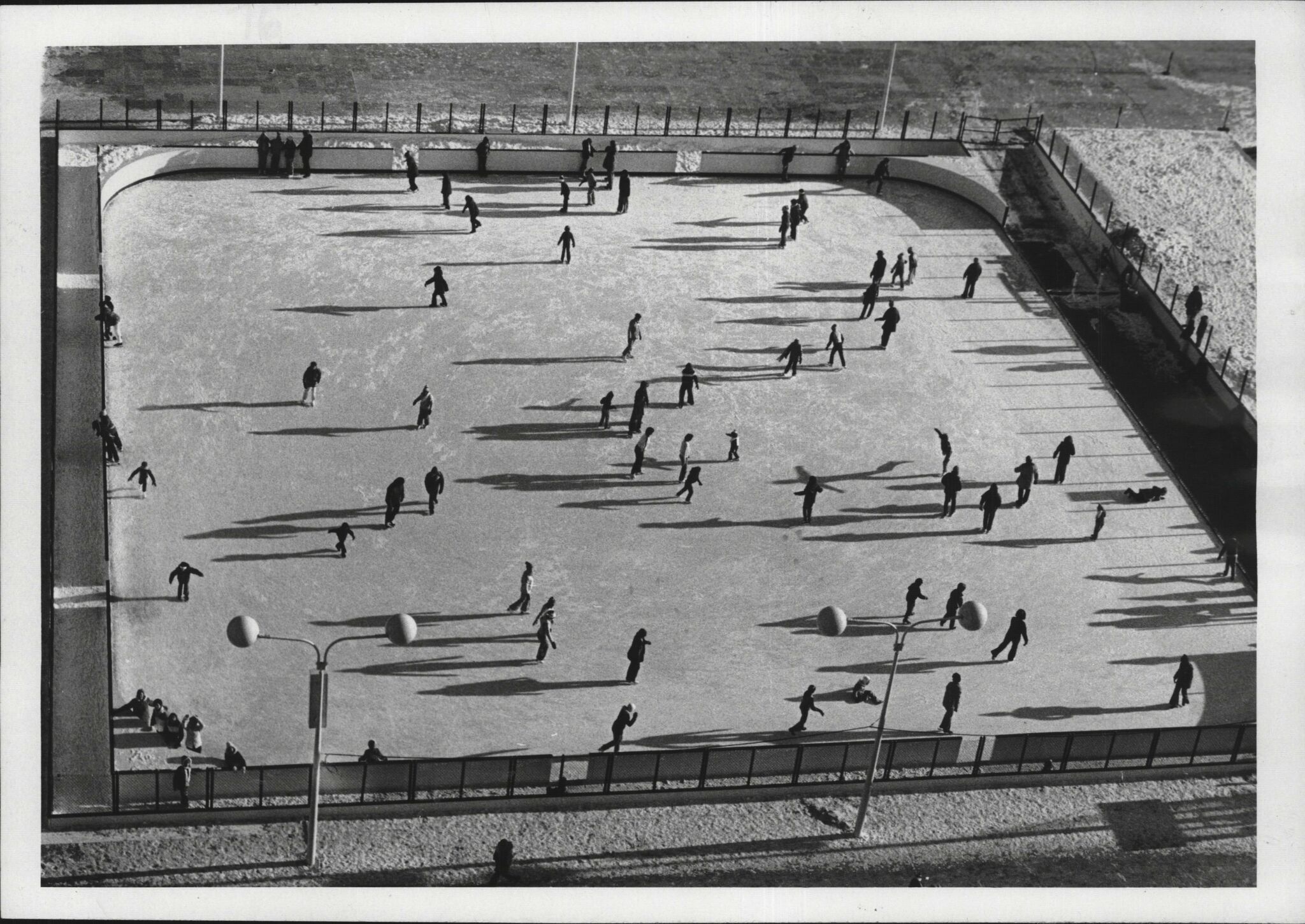 Looking Back: Out with the spittoons, in with the flowers