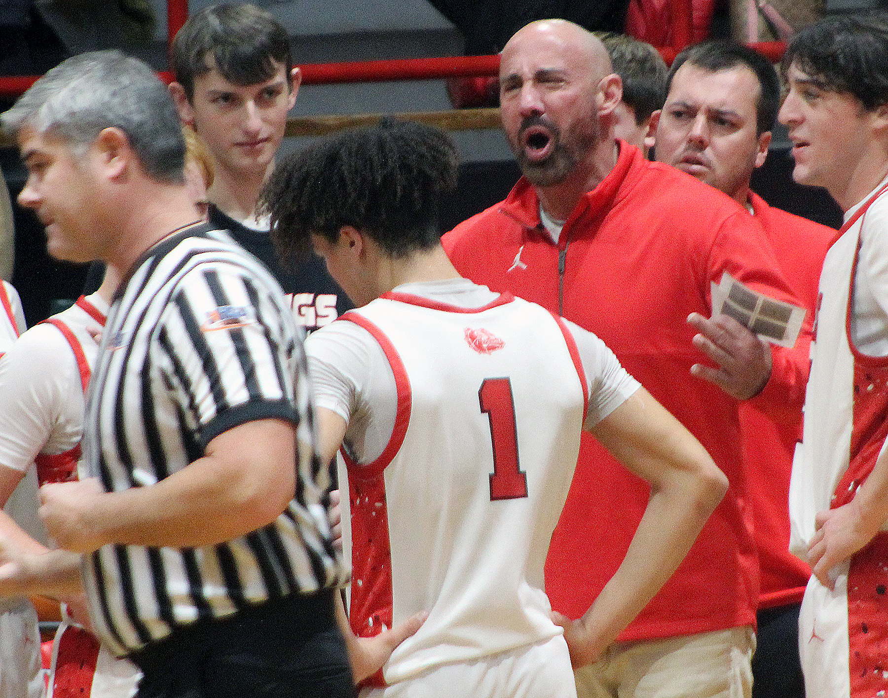 Jersey Panthers edge Staunton Bulldogs in tough game