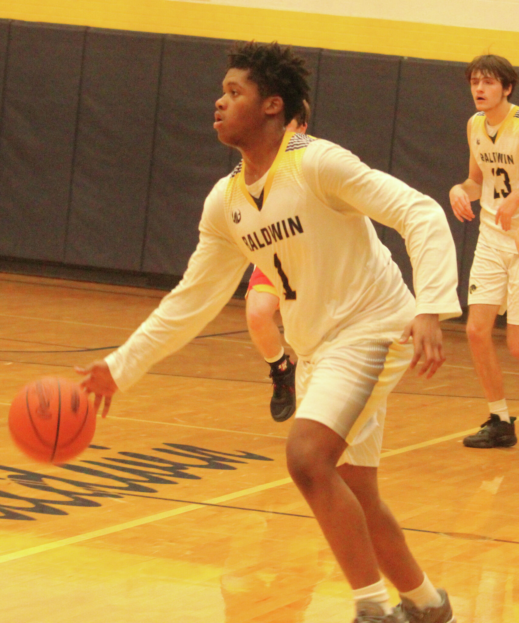 Baldwin rolls past MCE for third straight win