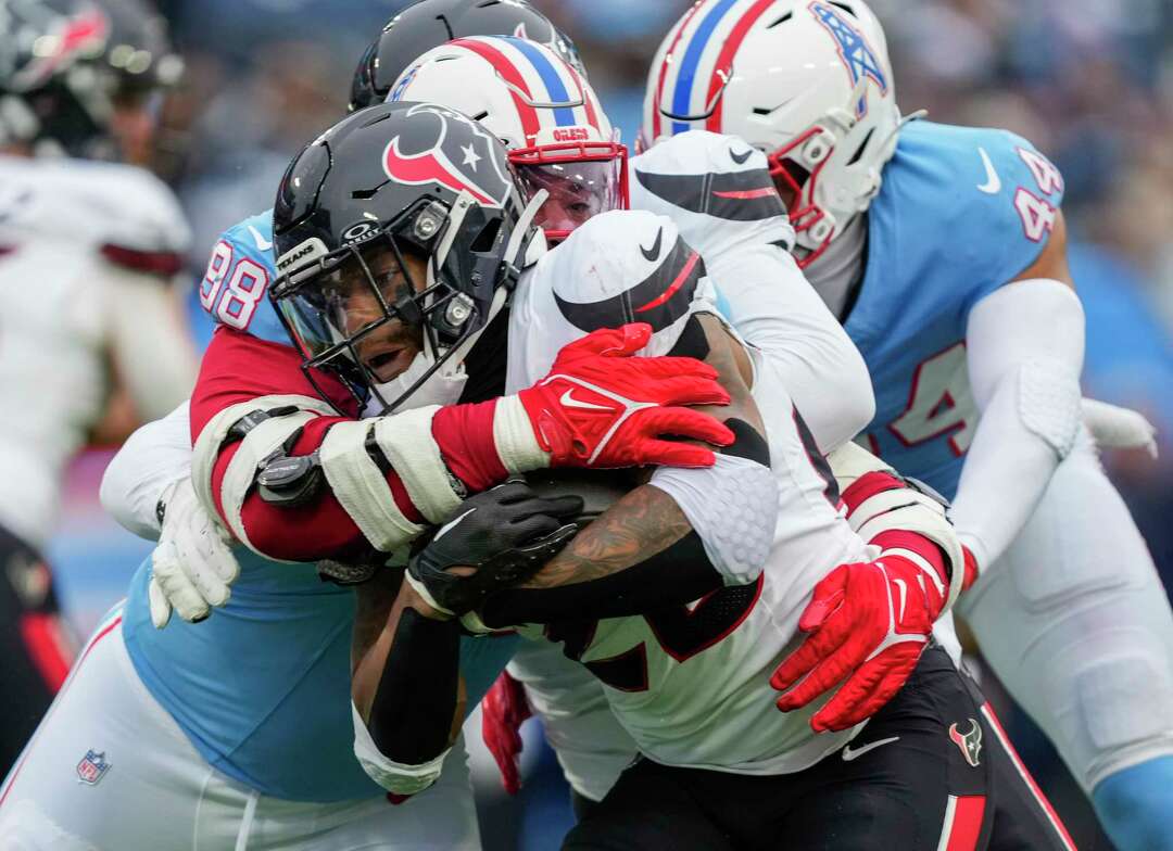 Tennessee Titans will wear Houston Oilers throwback jerseys vs. Texans