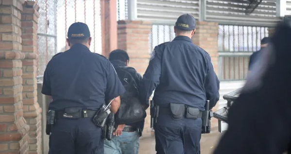 Felony warrant leads to arrest at Progreso International Bridge