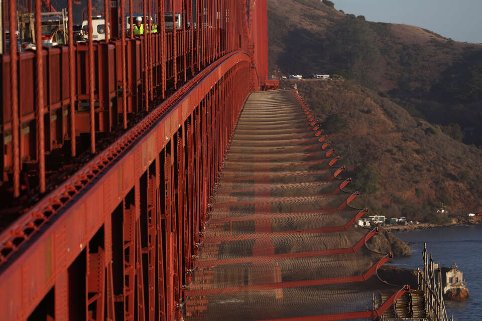 The Golden Gate Bridge suicide net is working