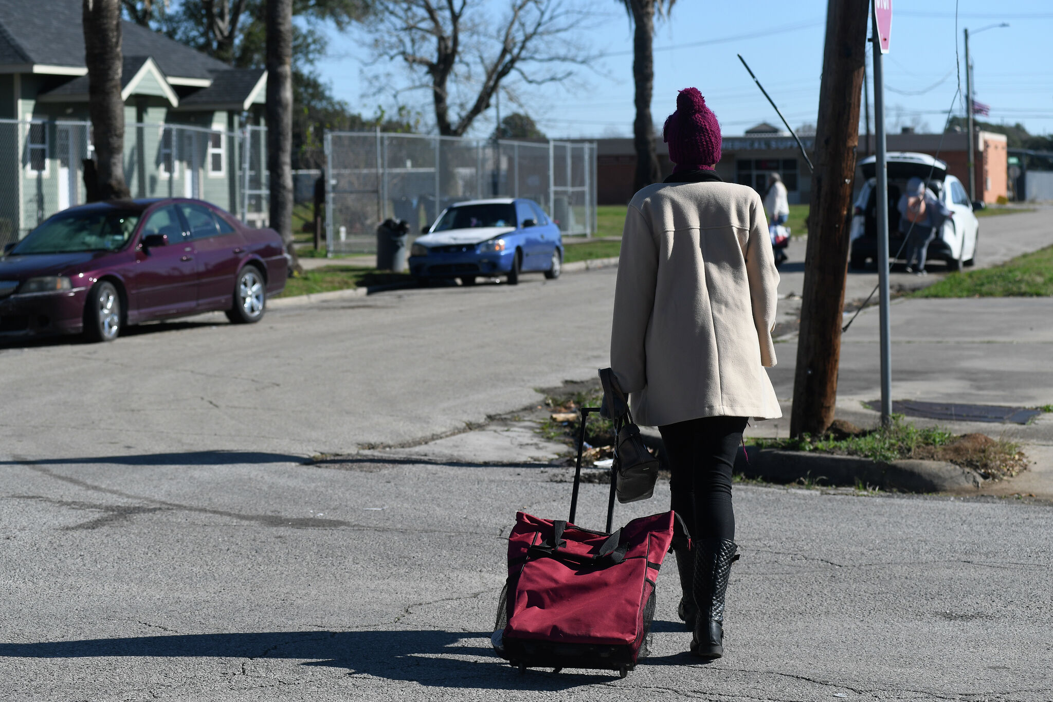 Suicide bomber targets wedding ceremony in northwest Pakistan, killing ...