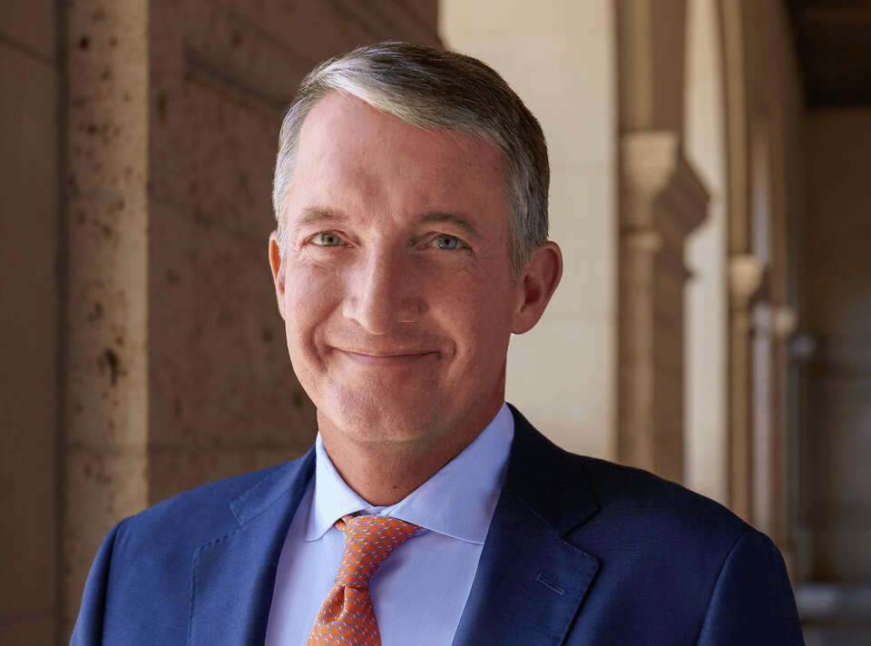 UT President Jay Hartzell stepping down to lead SMU