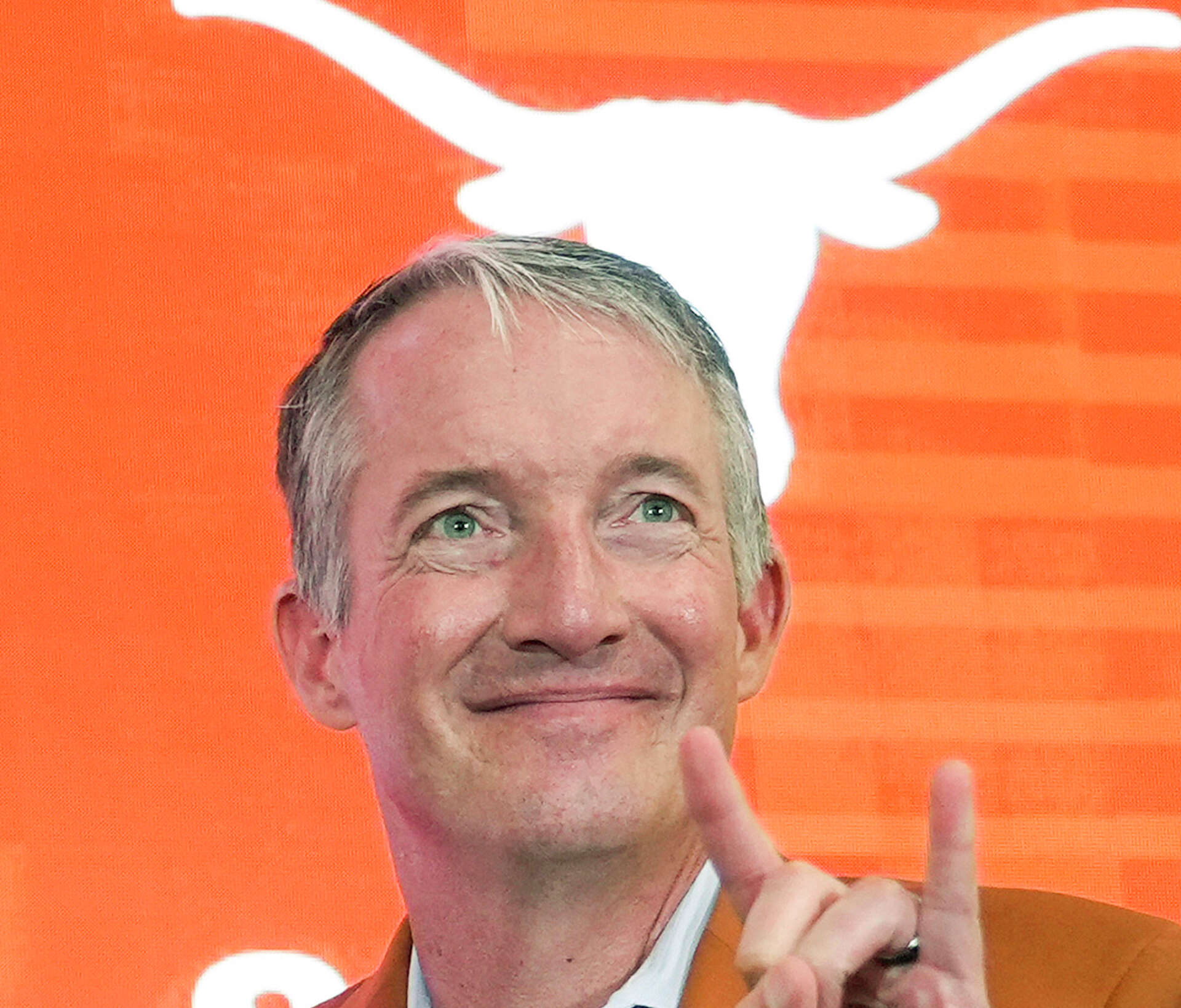 UT President Jay Hartzell stepping down to lead SMU