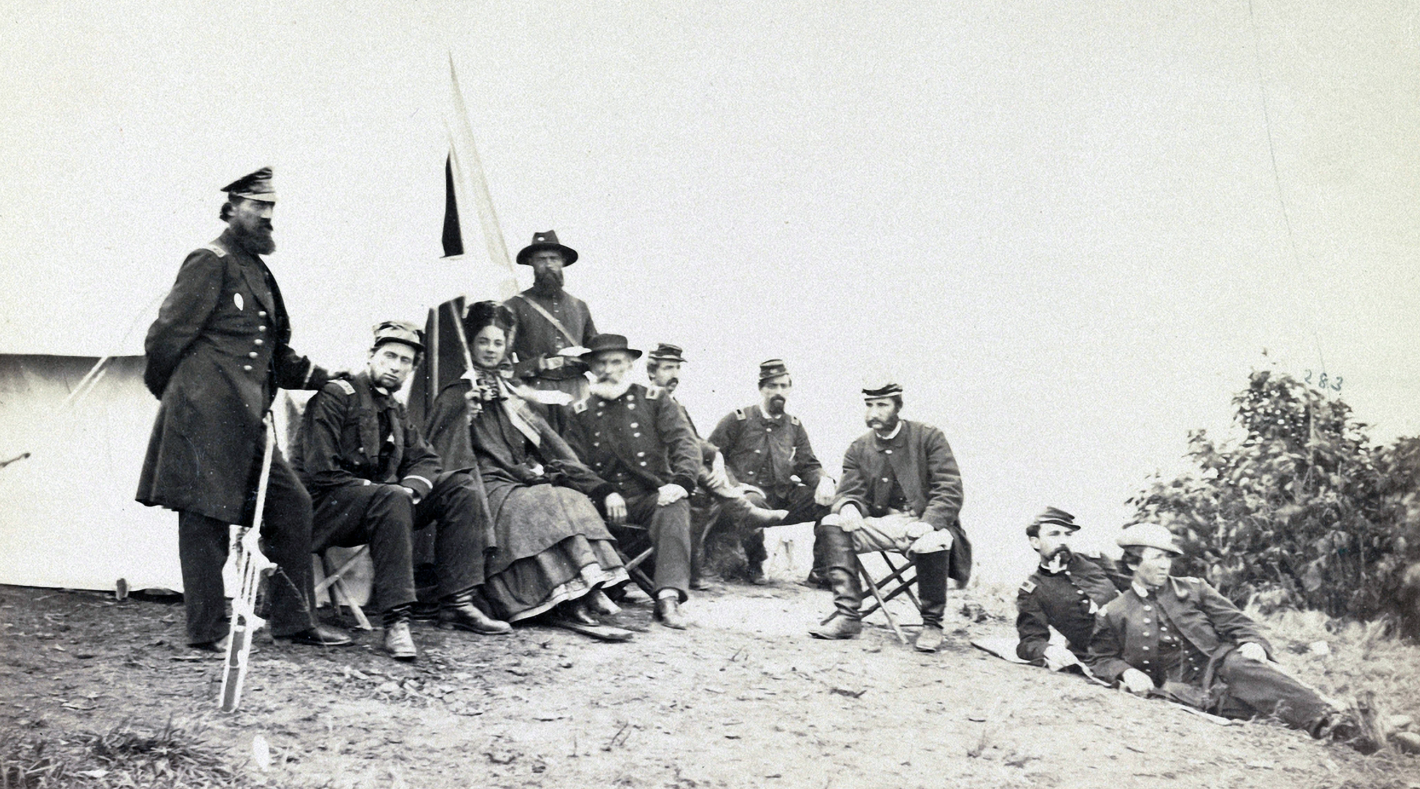 They were simply crazy about Kate: Holy Cow! History