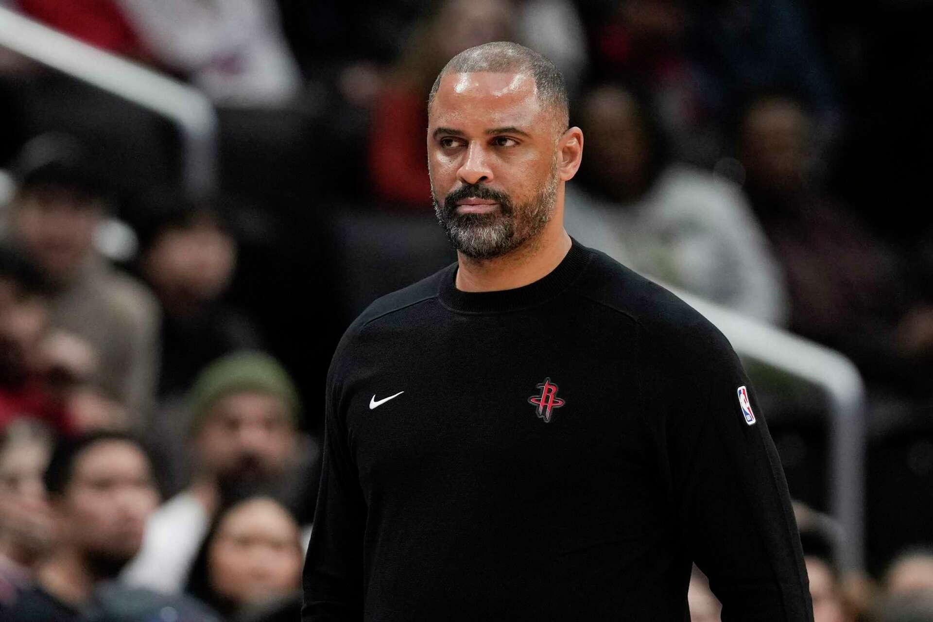 Houston Rockets overcome slow start before rolling past Wizards