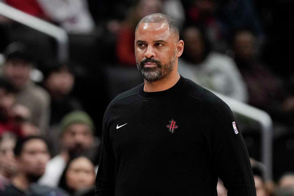 Houston Rockets overcome slow start before rolling past Wizards