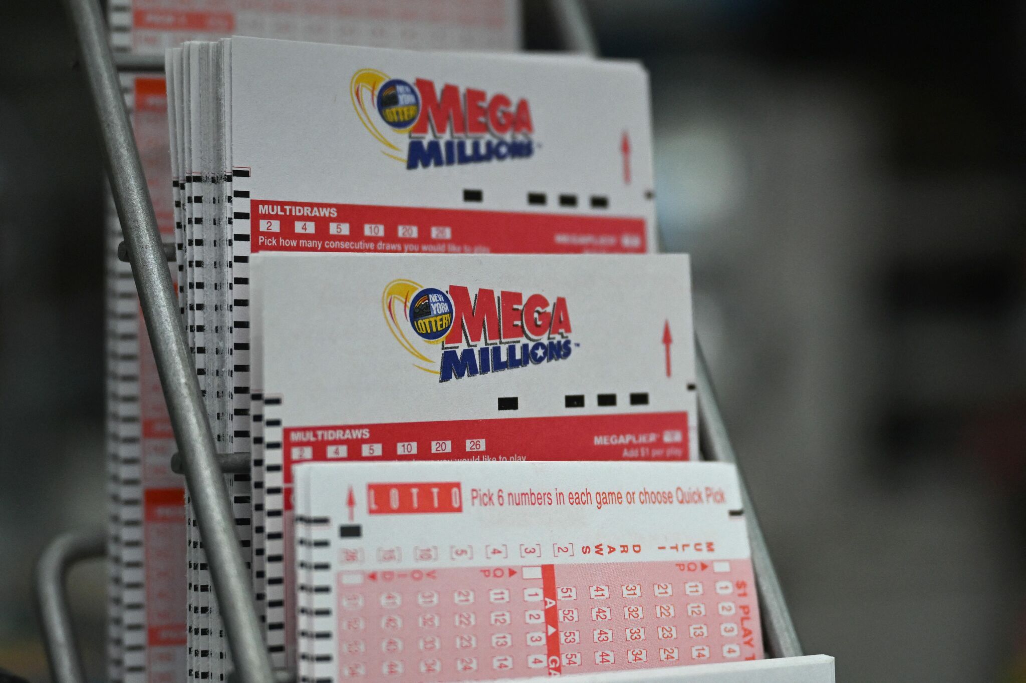 Tuscola County woman wins $1M Mega Millions prize