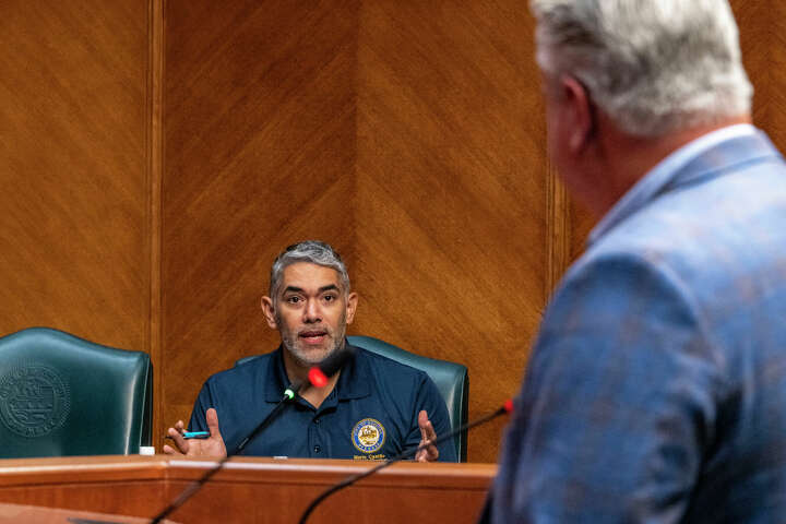 Houston votes to make evening public comment sessions permanent