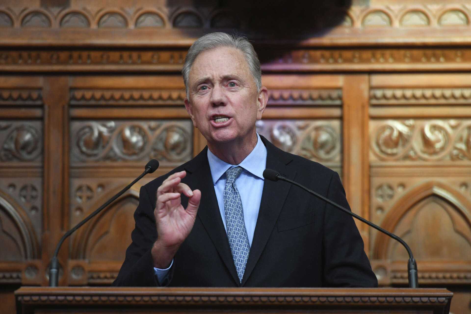 Gov. Lamont challenges CT General Assembly to deal with affordability