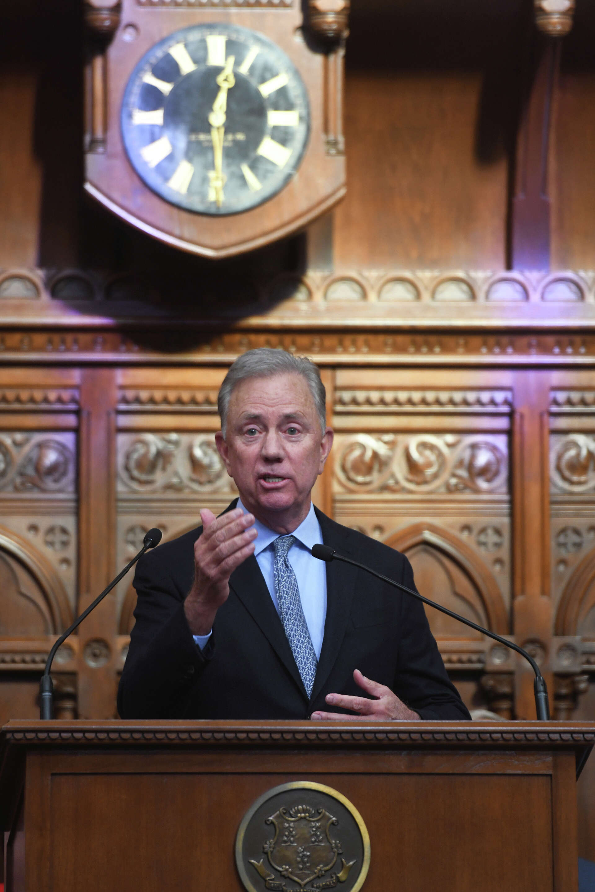 Gov. Lamont challenges CT General Assembly to deal with affordability