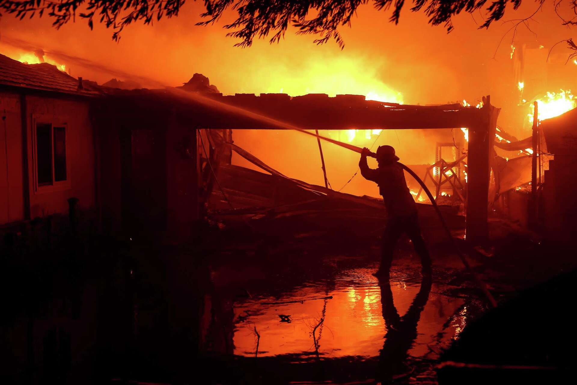 Los Angeles saw dry hydrants during struggle to get water for fires