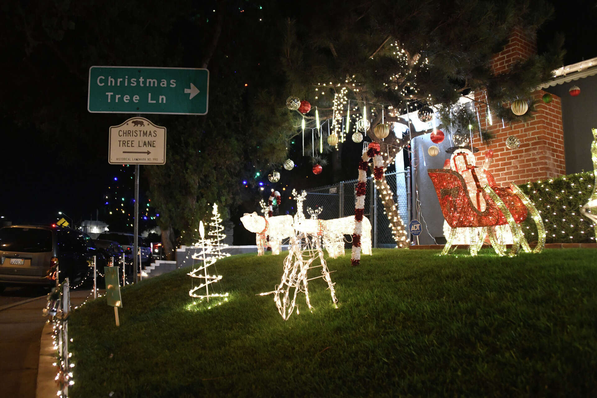 Eaton Fire devastates LA's 140-year-old Christmas Tree Lane