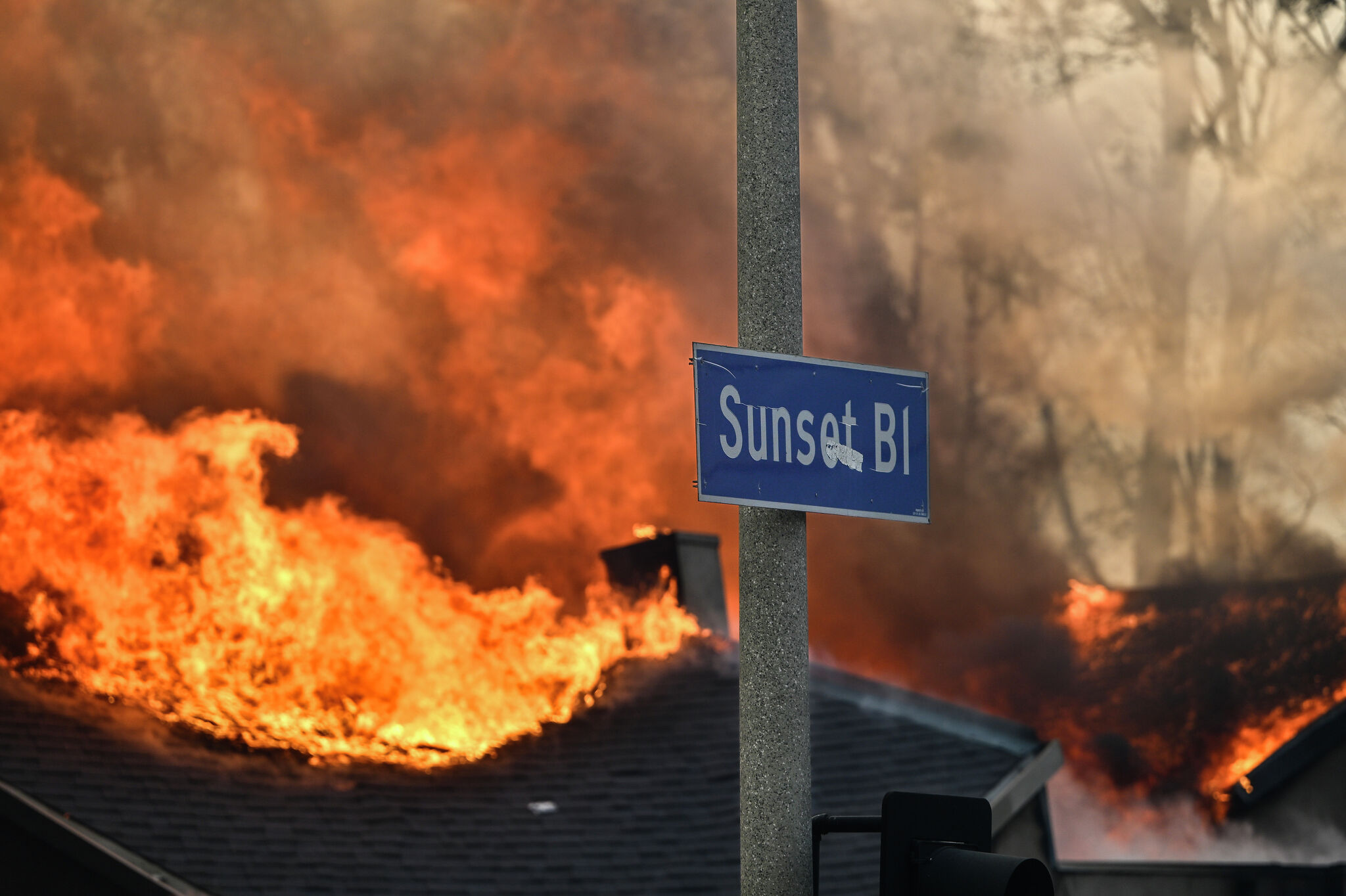 LA fires spread destruction with little relief from wind in sight