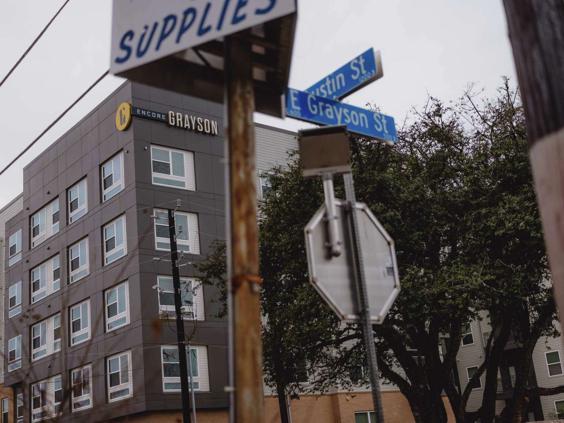 Developer pauses 15-story San Antonio condo after pushback