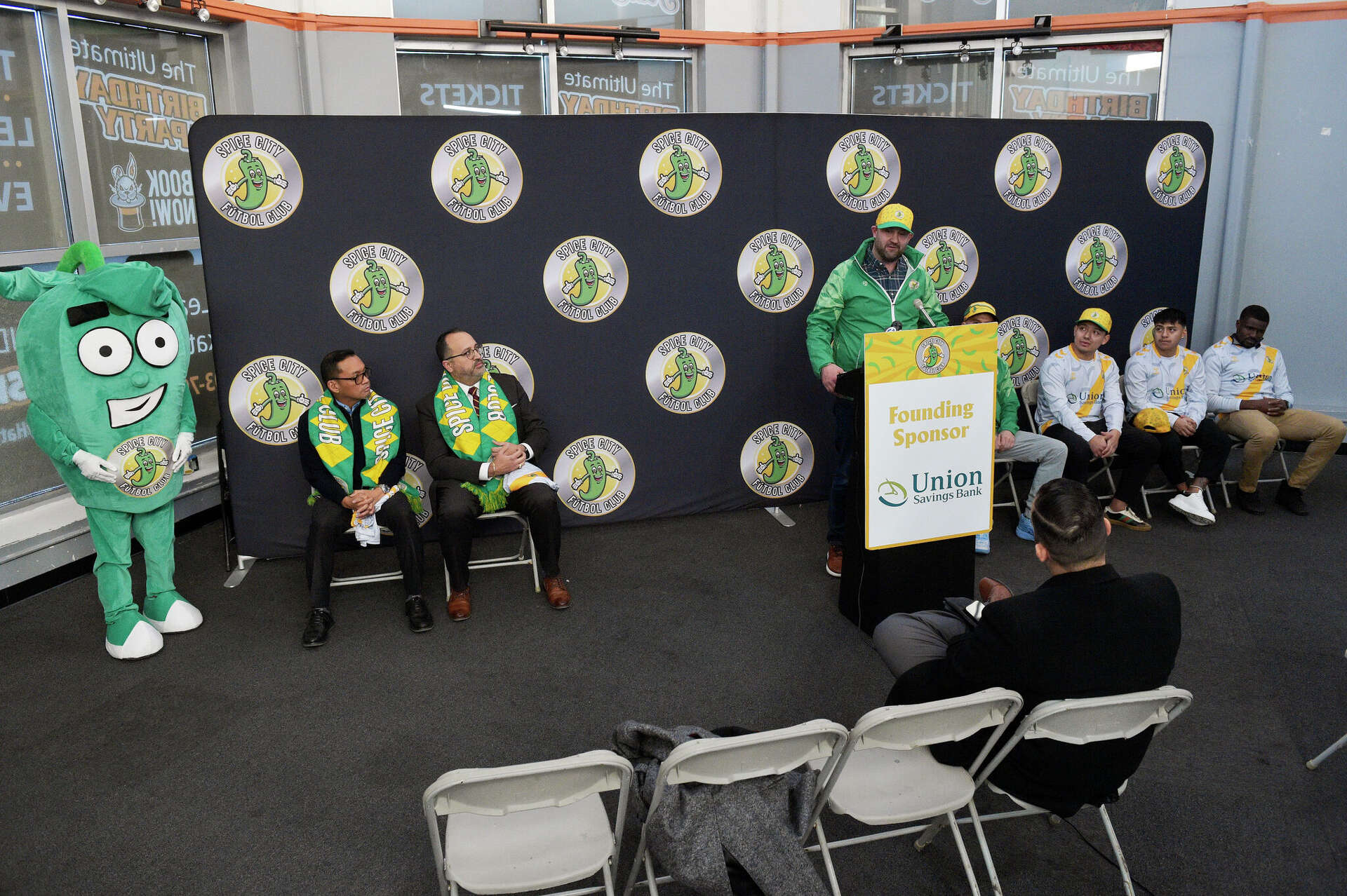 Danbury Ice Arena's Spice City FC prepares for first soccer match