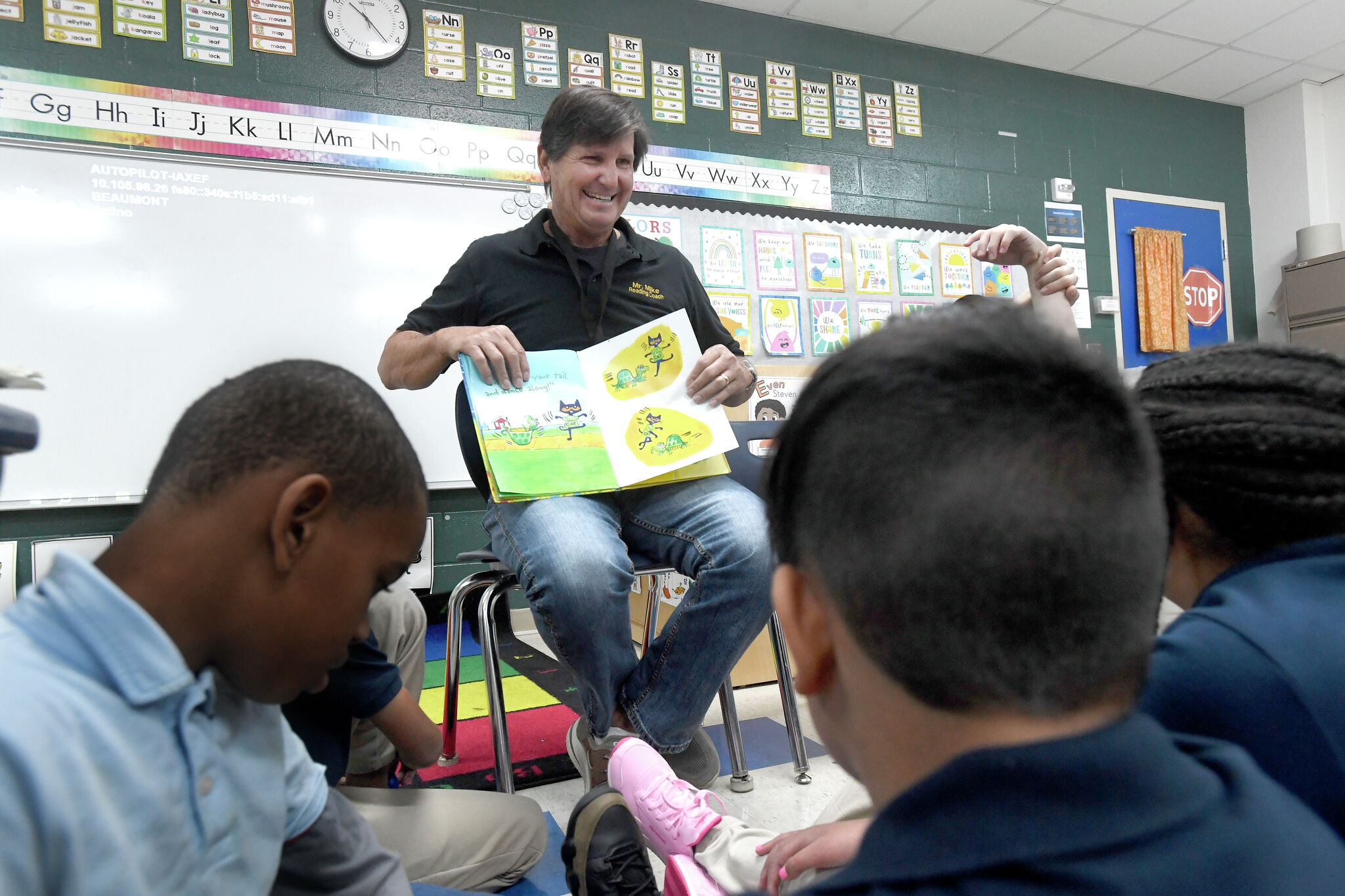 Retired Southeast Texas refinery worker inspires students
