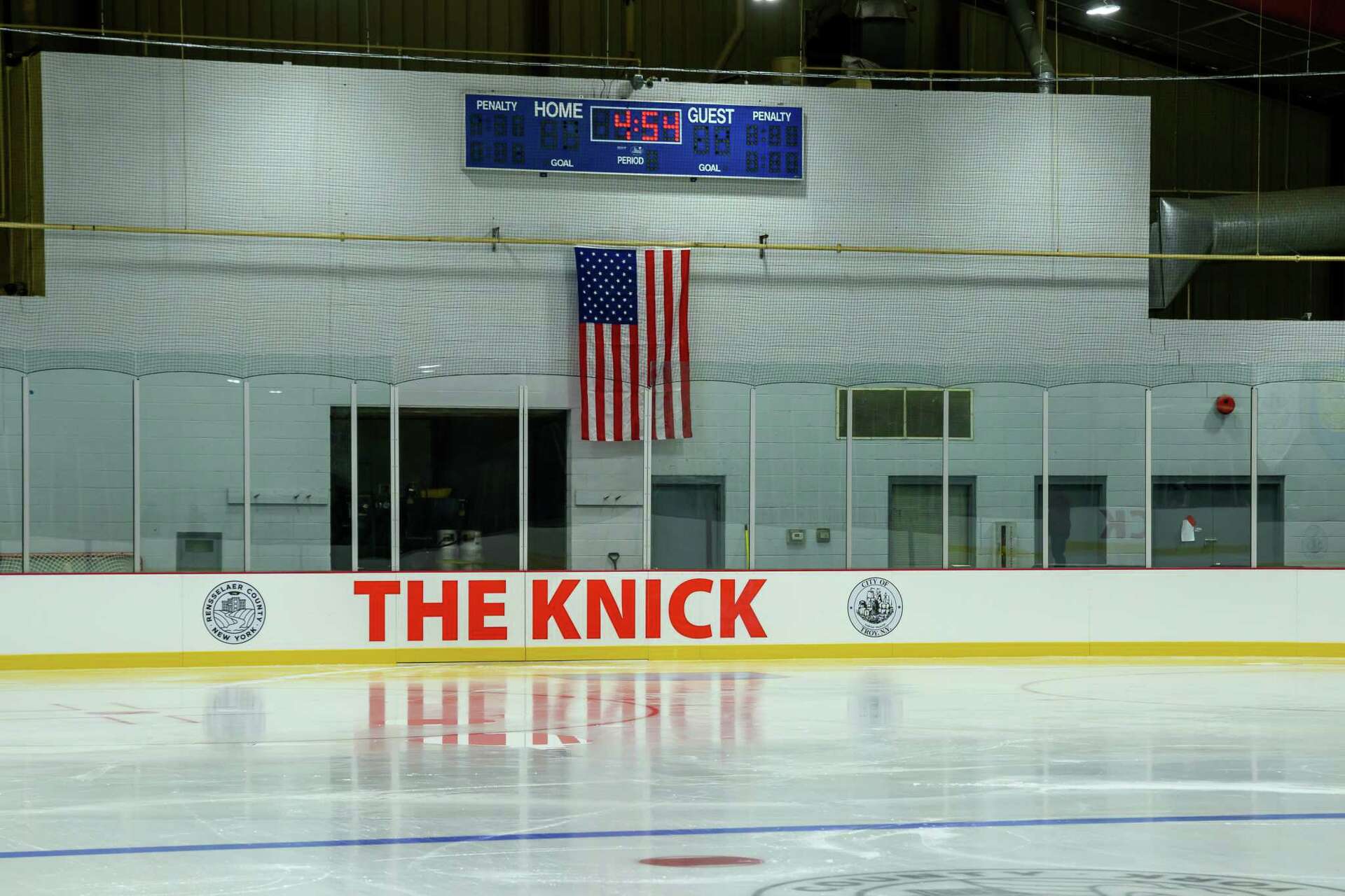 Knickerbacker Ice Rink reopens with new sheet of ice in Troy