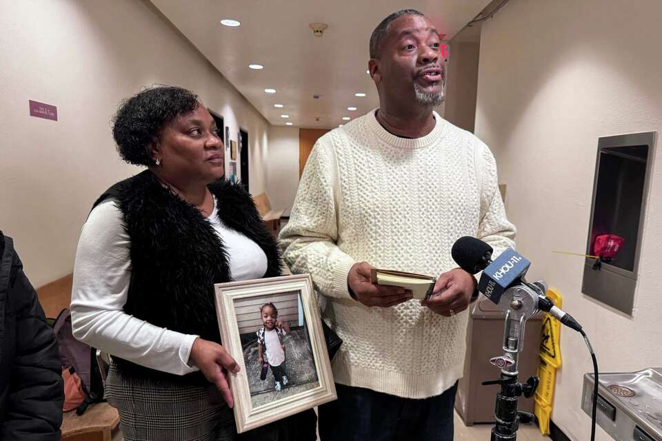 Deontray Flanagan convicted for beating, strangling toddler to death