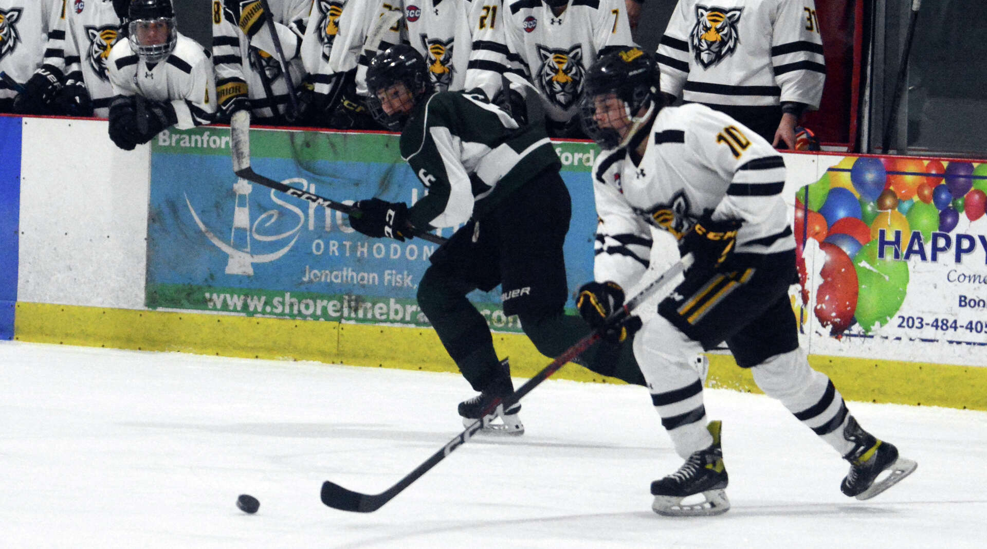 Guilford High School hockey defeats Hand in last minute of SCC game