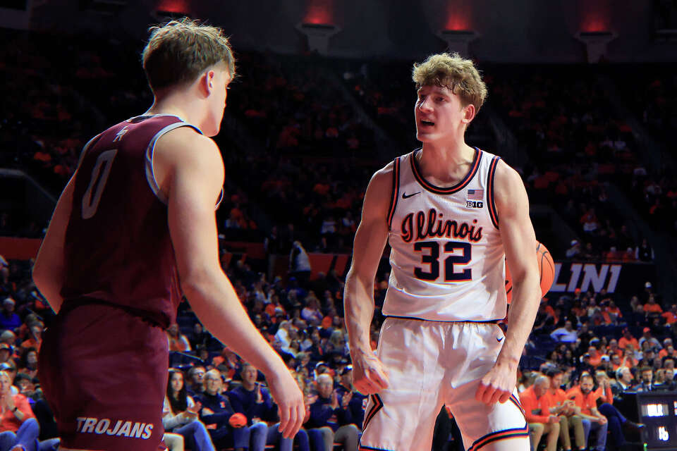 Kasparas Jakucionis sidelined again with injury for Illinois vs. USC