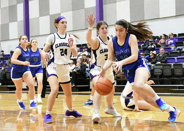 Midland Classical girls basketball faces familiar foe in playoff