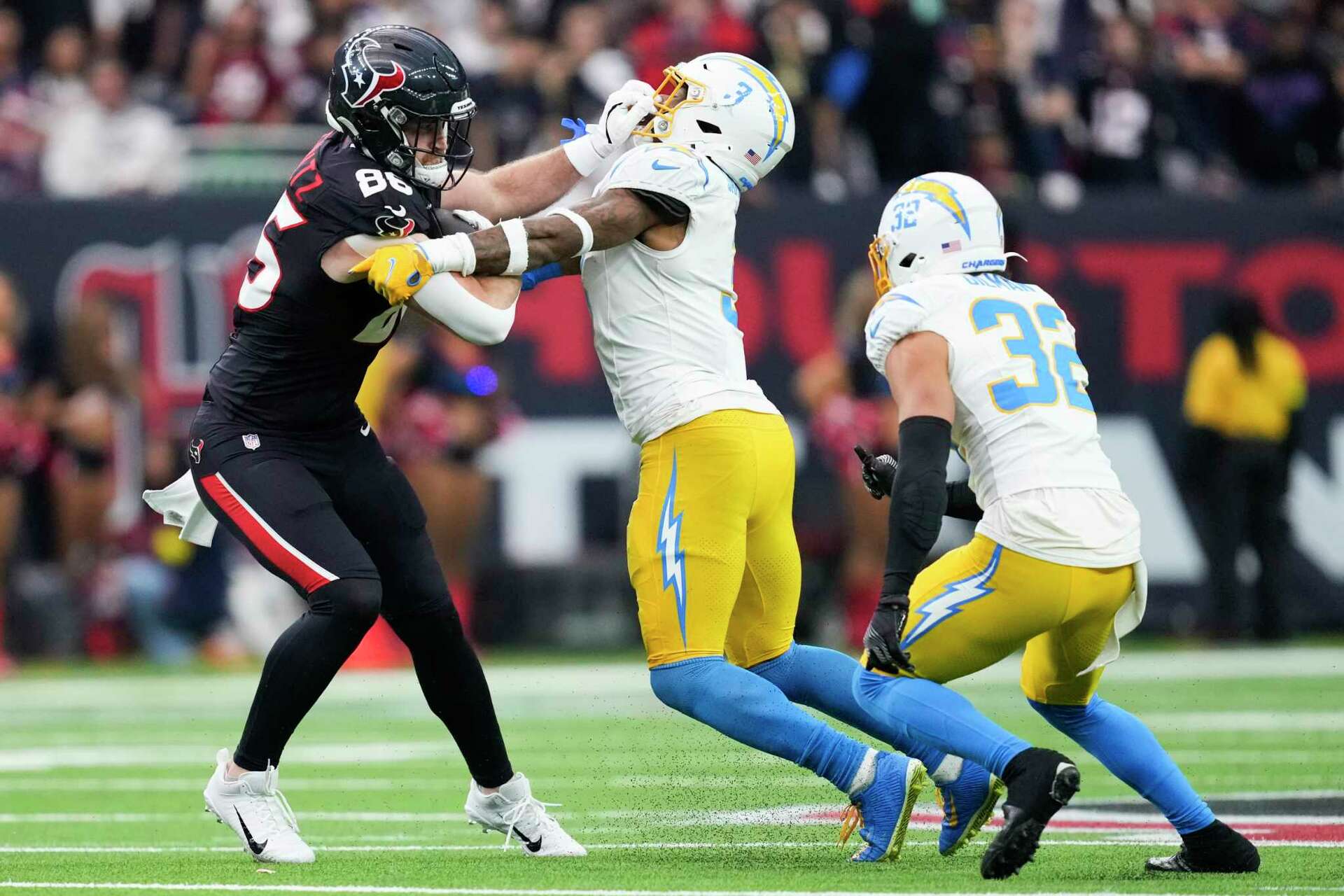 Houston Texans: Eric Murray's pick-six highlights win over Chargers