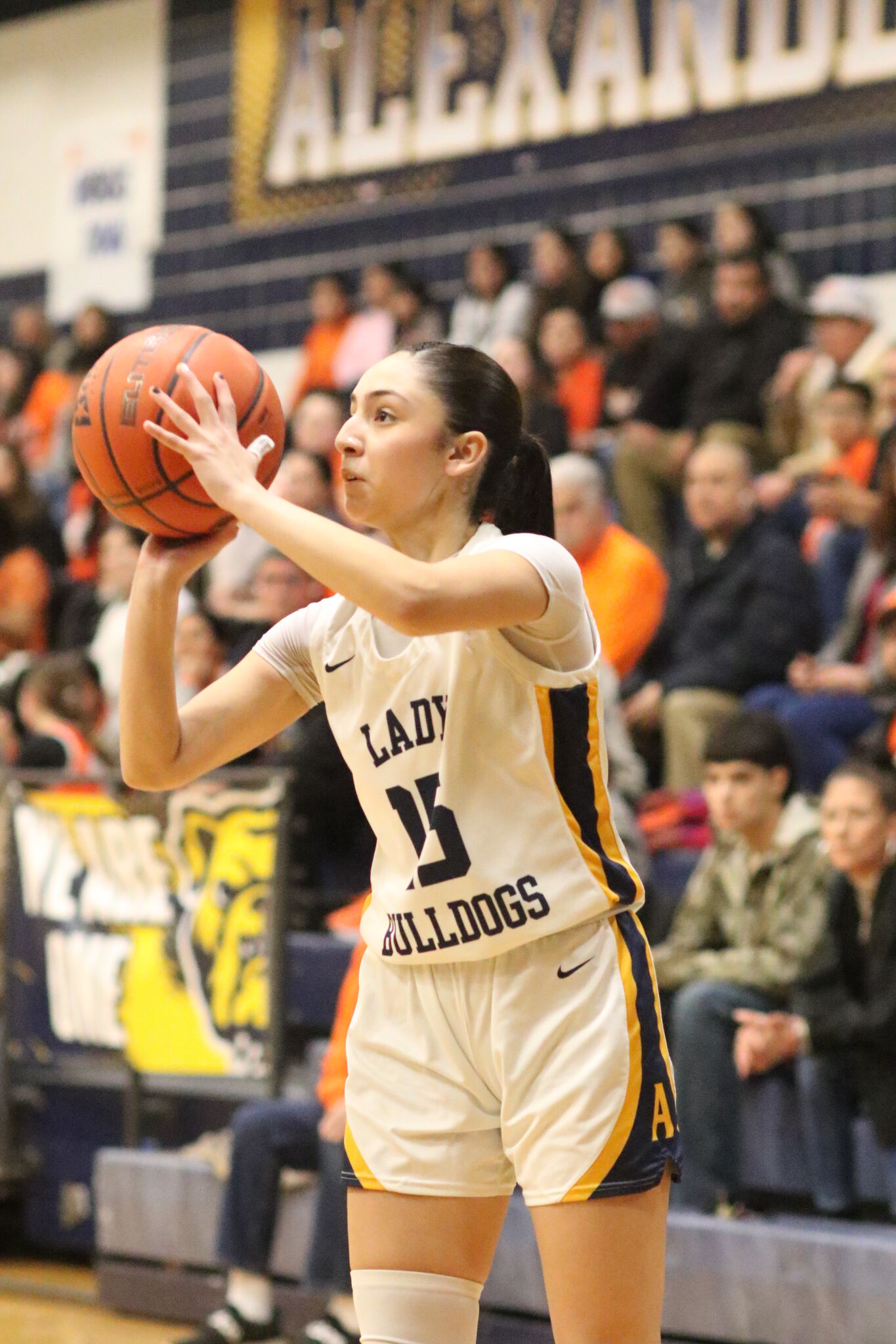 Buitron, Bustamante propel Alexander to win over United