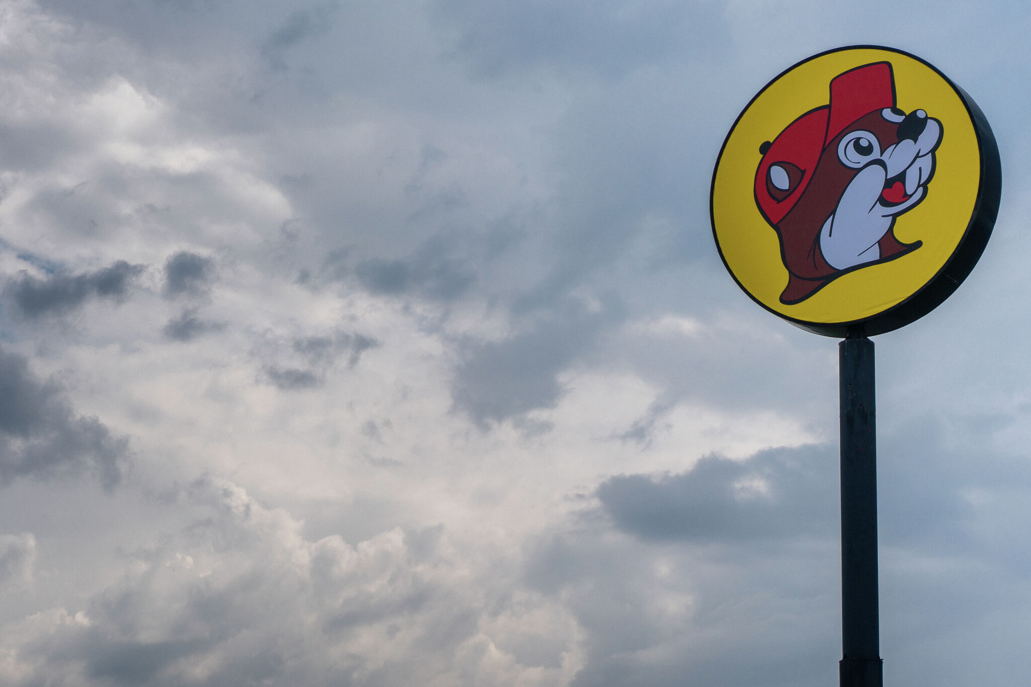 Texas leader suggests Buc-ee's for Gulf of Mexico name change