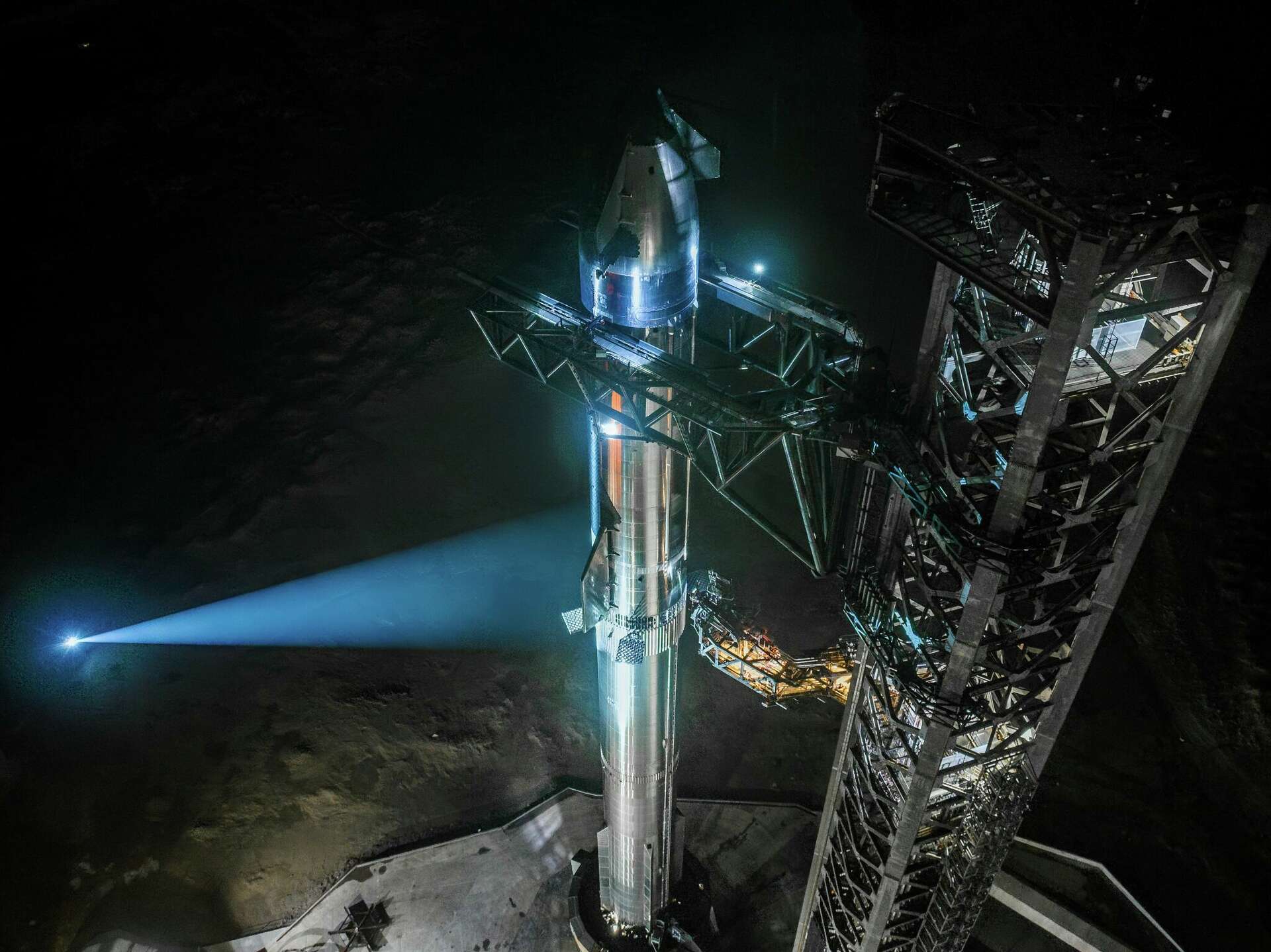 SpaceX postpones Starship launch from South Texas until Thursday