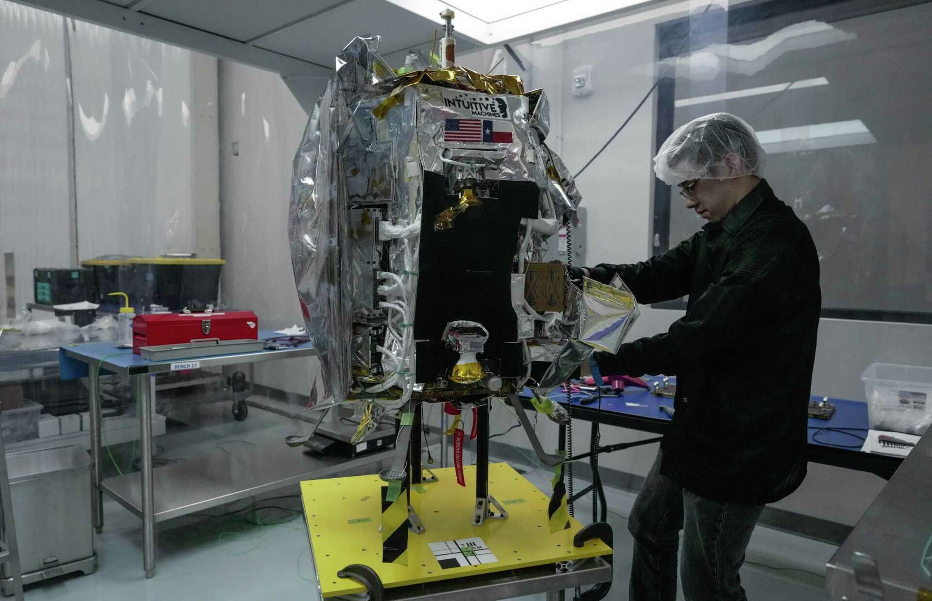 Houston’s Intuitive Machines launches second moon lander via SpaceX