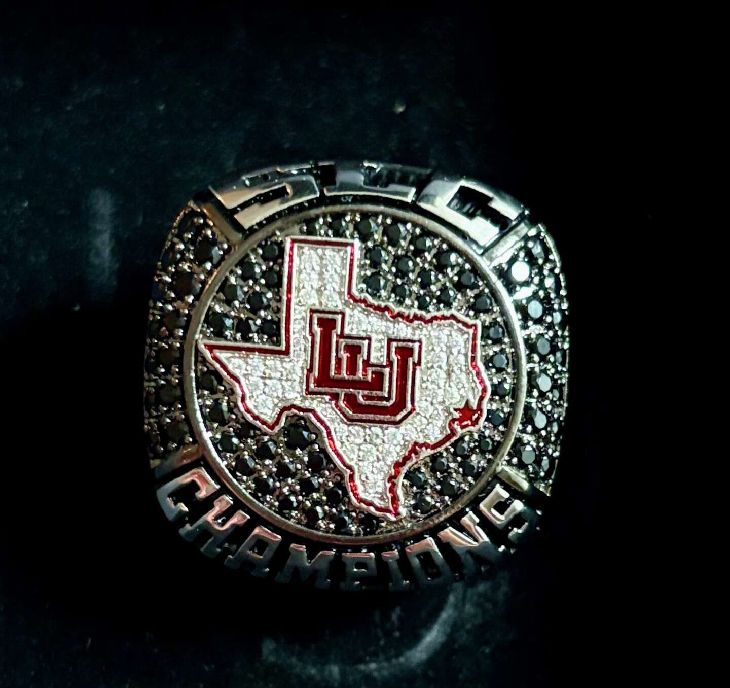 Lamar baseball team receives 2024 Southland championship rings