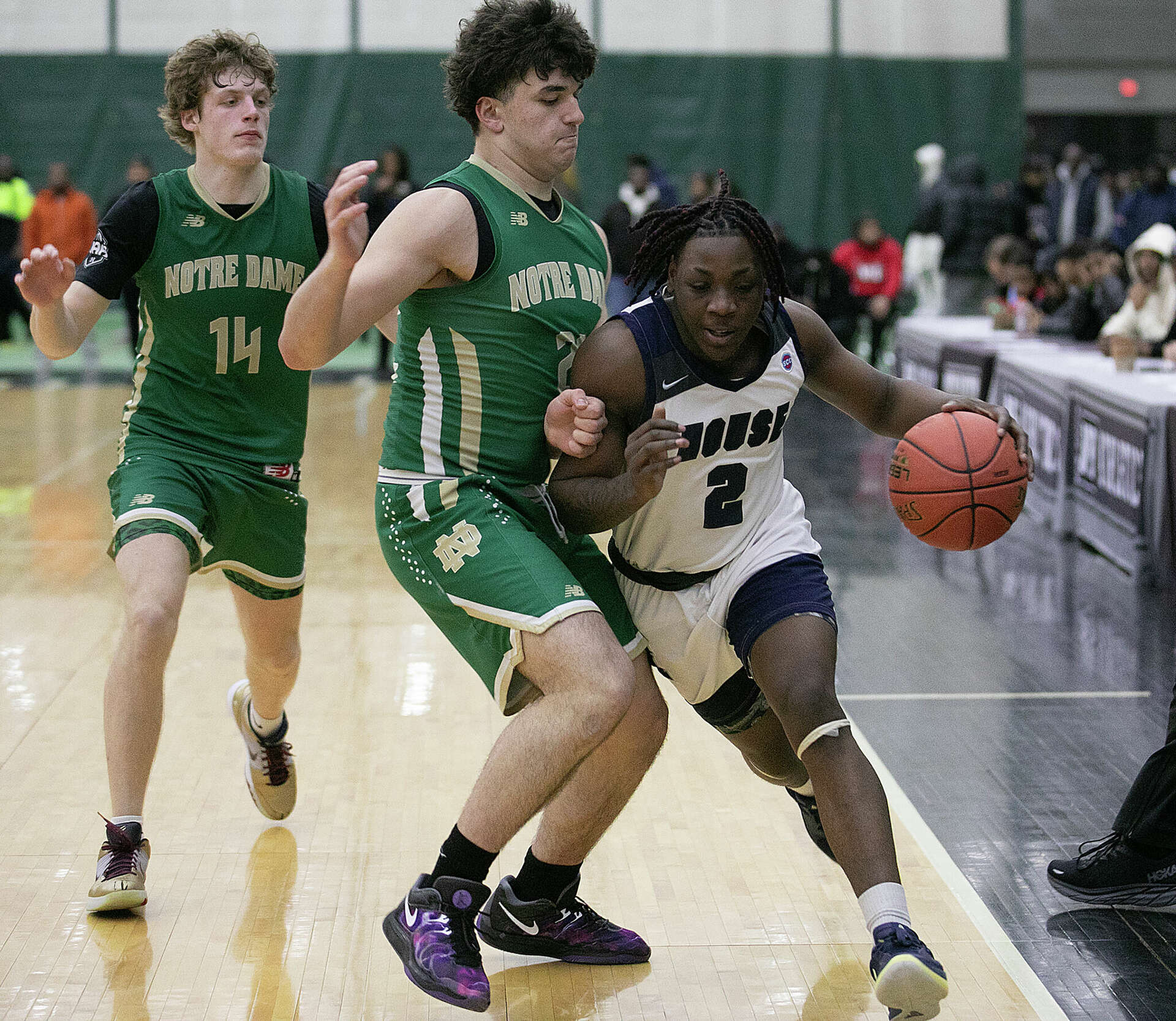 No. 1 Connecticut boys basketball team Notre Dame-West Haven falls