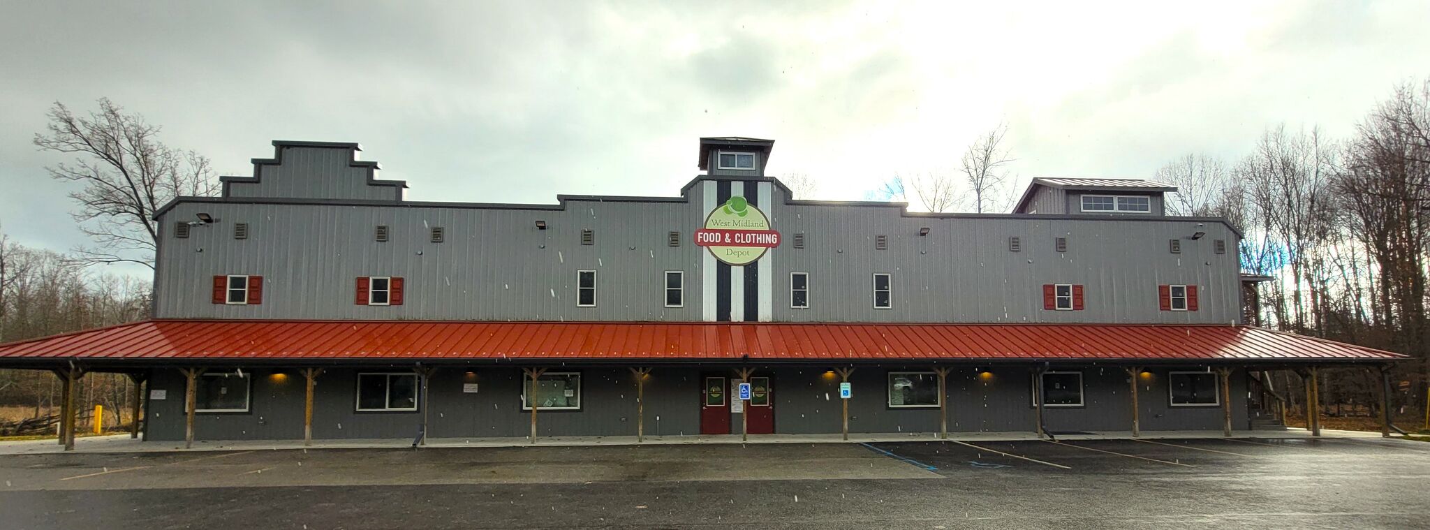 Midland 100 Club supports West Midland Family Center