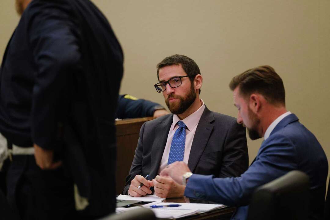 Trial begins for man accused of killing man Christmas Day 2021