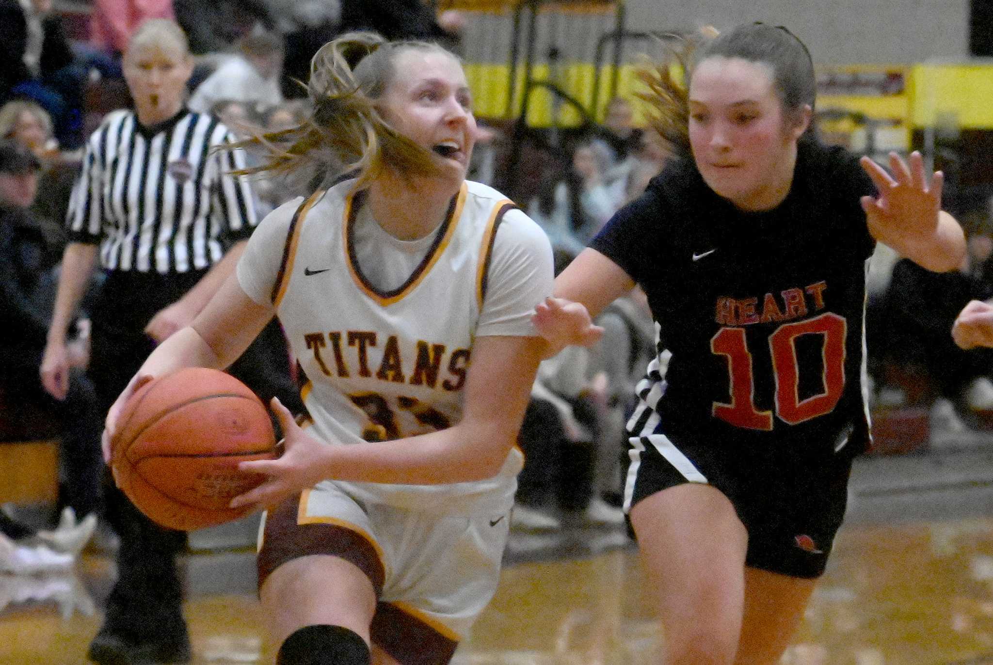 Sacred Heart Academy girls basketball defeats Sheehan in overtime
