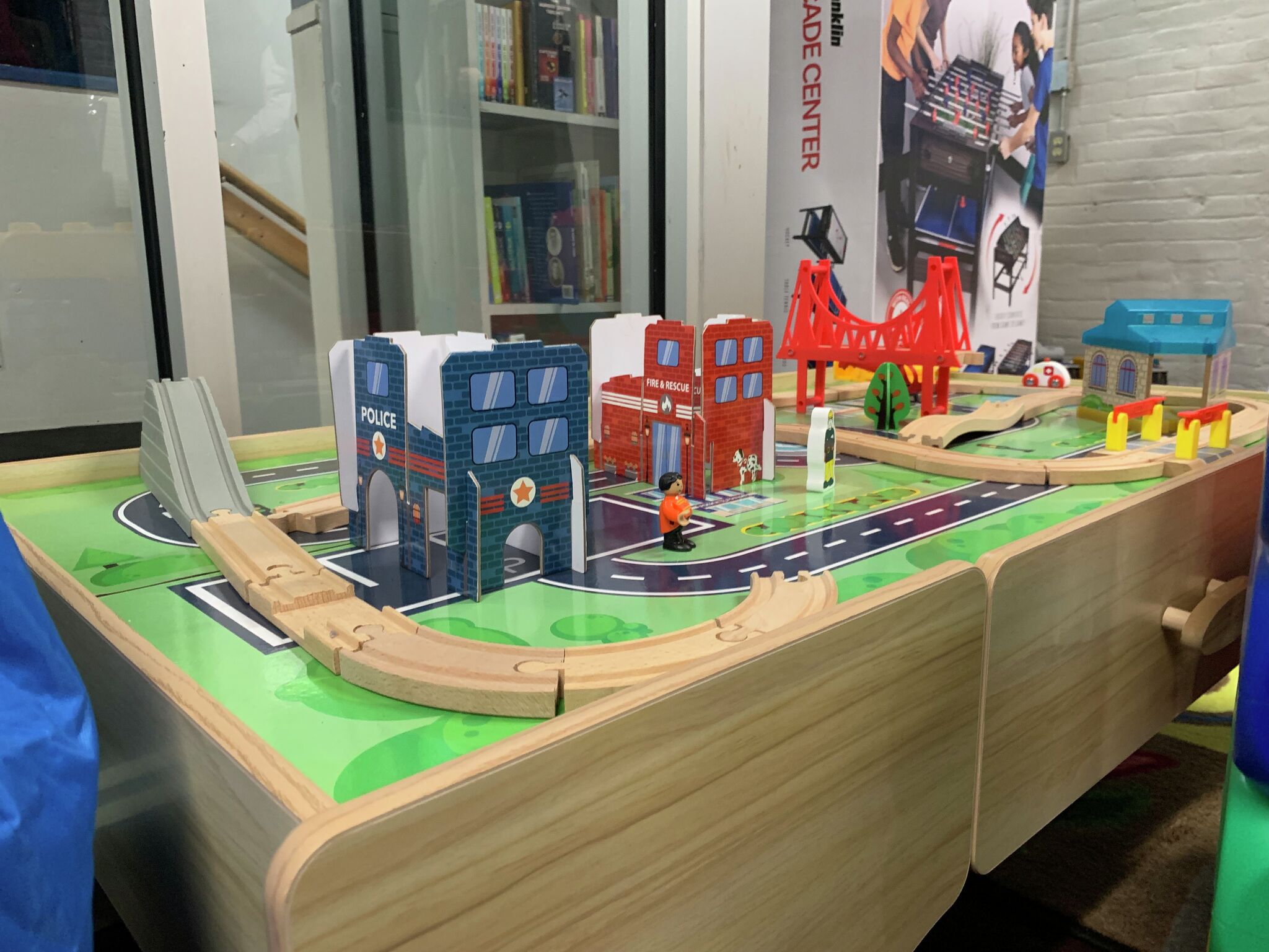 Women’s City Club funds toys, computers for kids at Bethany House