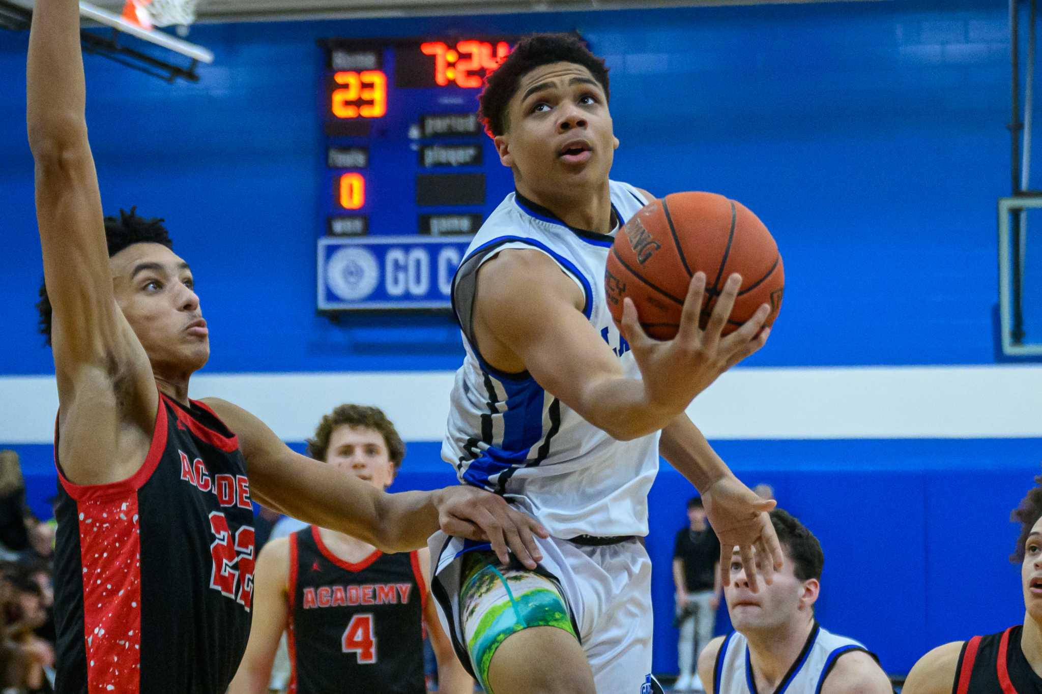 Treddy Faison leaving La Salle to play basketball at Winchendon School