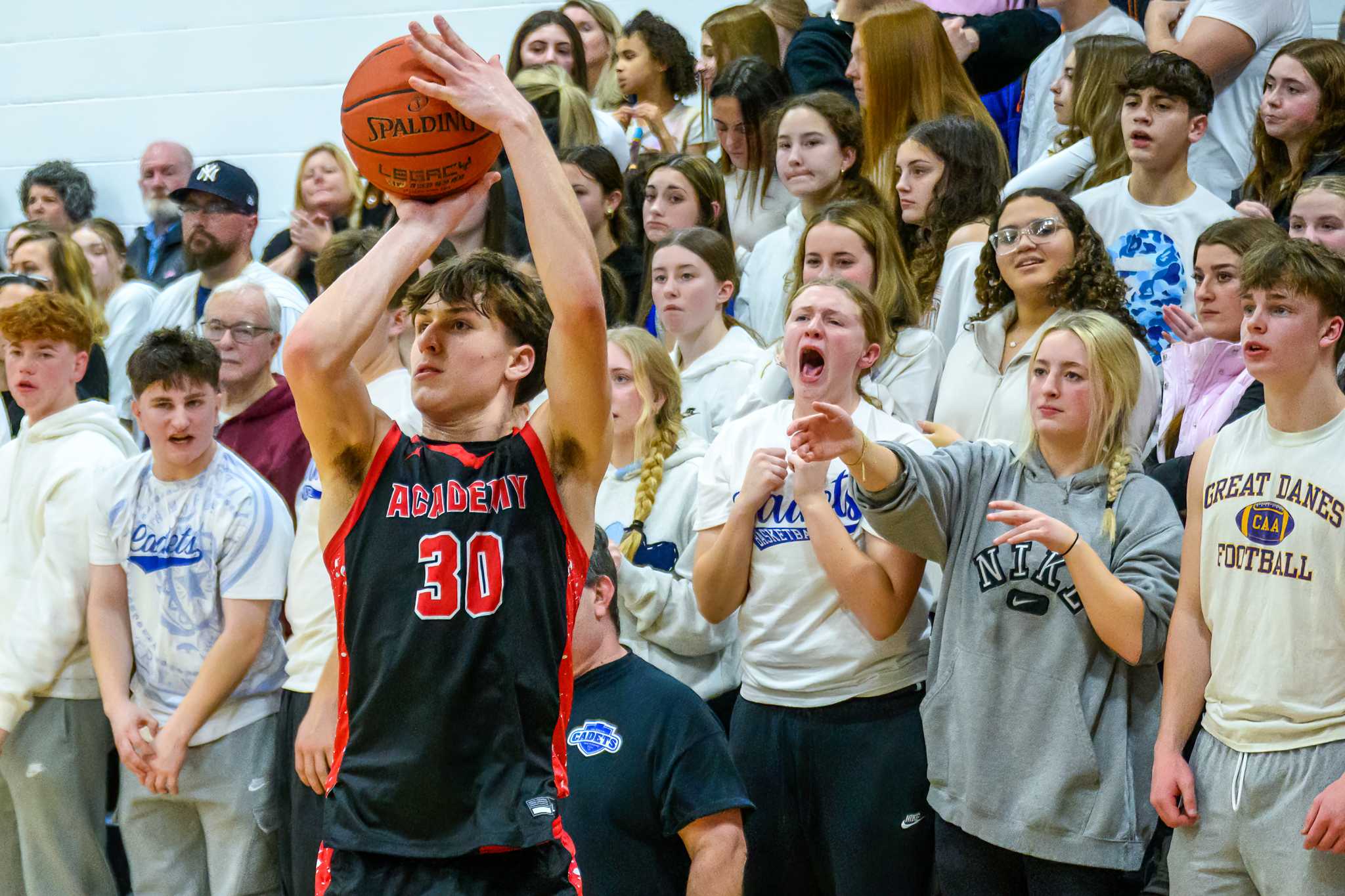 Top-ranked Albany Academy basketball stays unbeaten vs. Section II