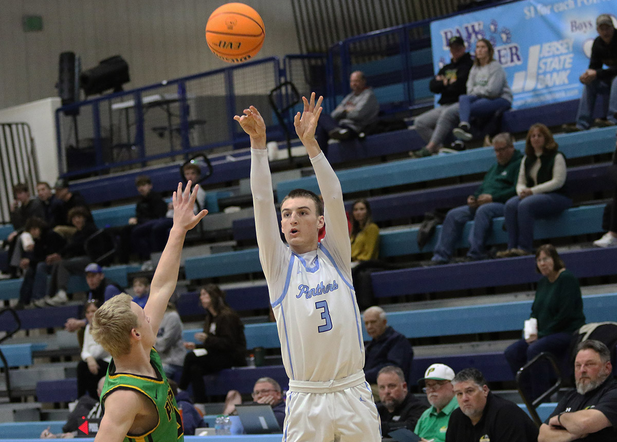 Jaxon Brunaugh poised to pass coach as Jersey's career scoring leader