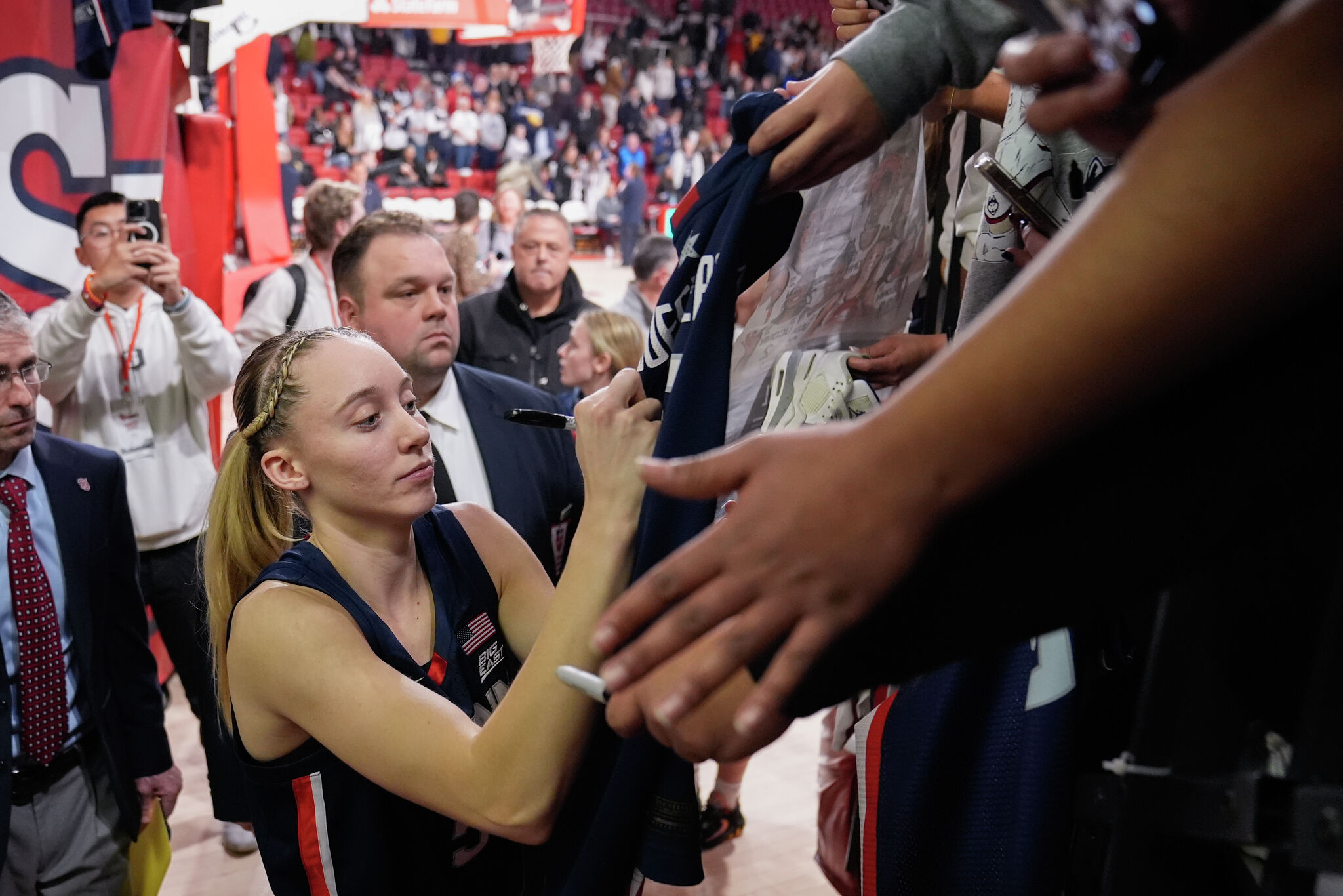 Paige Bueckers meets fans after UConn women's basketball win