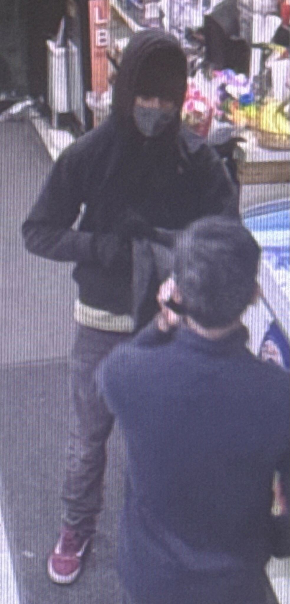 Appears same masked gunman hits Rotterdam store twice