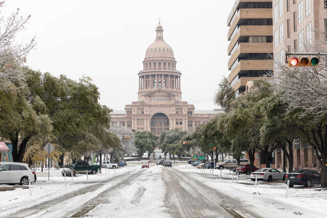 NWS: Rare snow chance for the Austin area