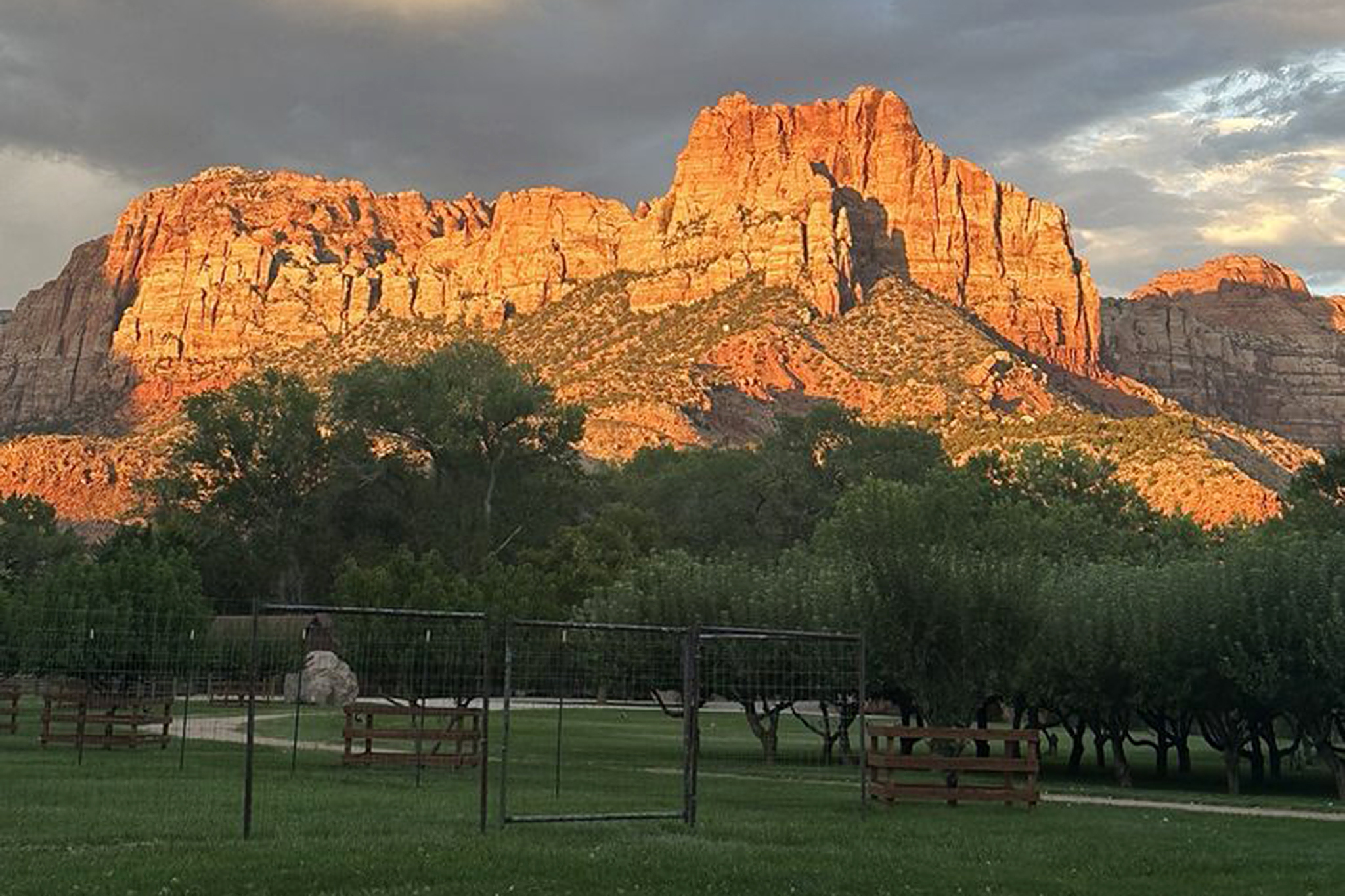 Hotel approved outside Zion National Park amid conservation concerns