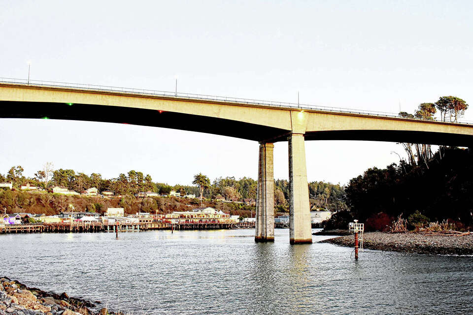 Teen's death prompts outcry for suicide deterrents on NorCal bridge